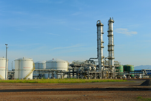 Oil Refinery Accident Lawyer | Herrman & Herrman